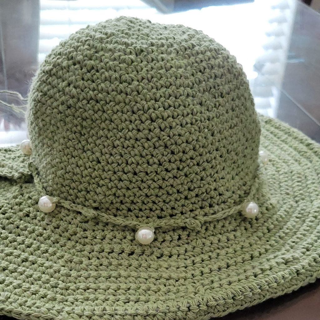 Crochet Lily Pad Sun Hat – Free Patterns by woodlandmermaidmakes